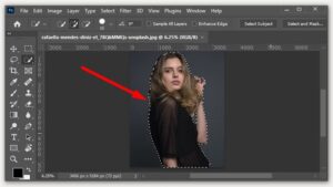 How to Invert Selection in Photoshop [Easy Tutorial]